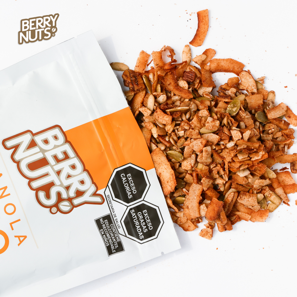 Granola Berry Nuts Keto Sabor Canela con Nuez, Coco y Almendra de 270g